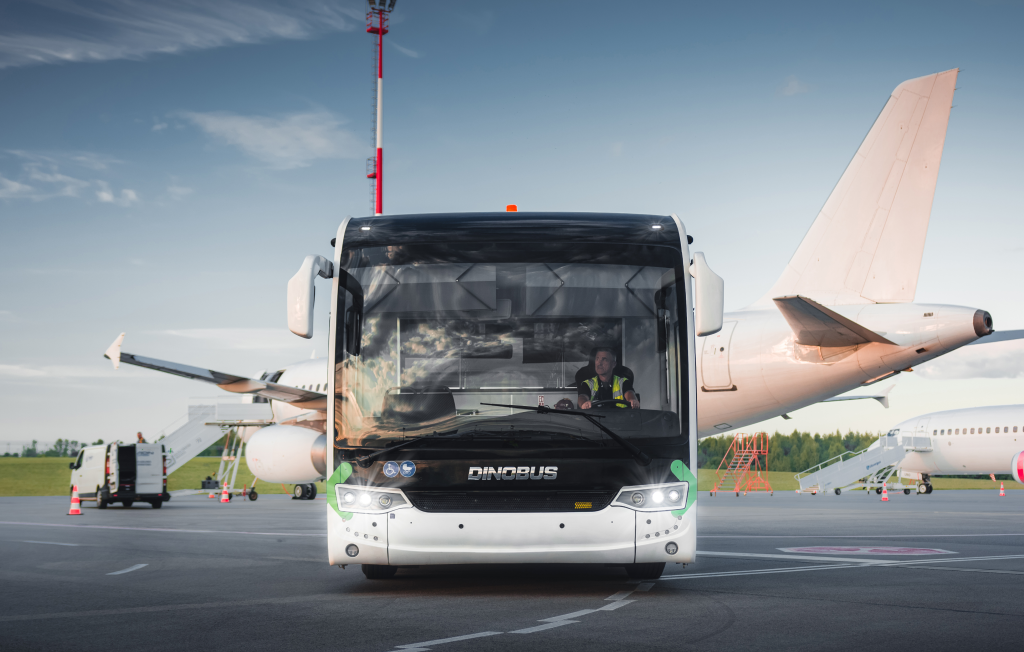 DinoRex Electric Apron Bus